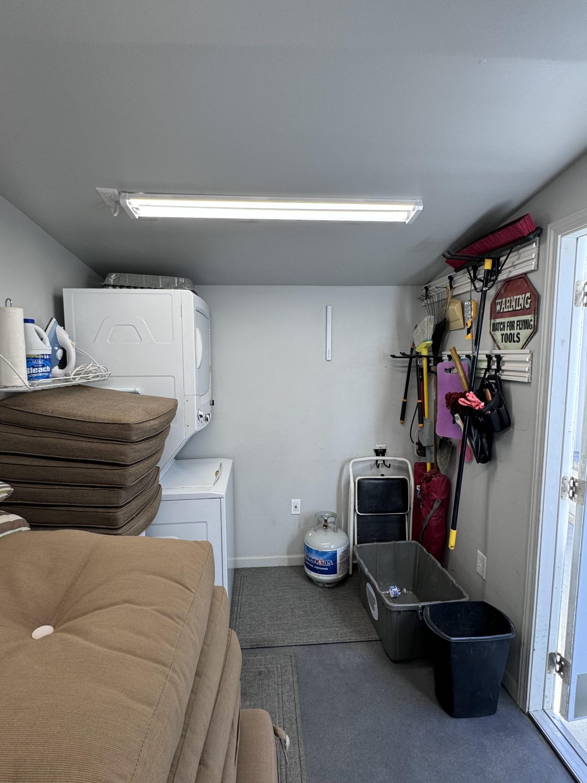 FOR SALE PARK MODEL #168 – SALE PENDING!!! – Desert Aire Resort