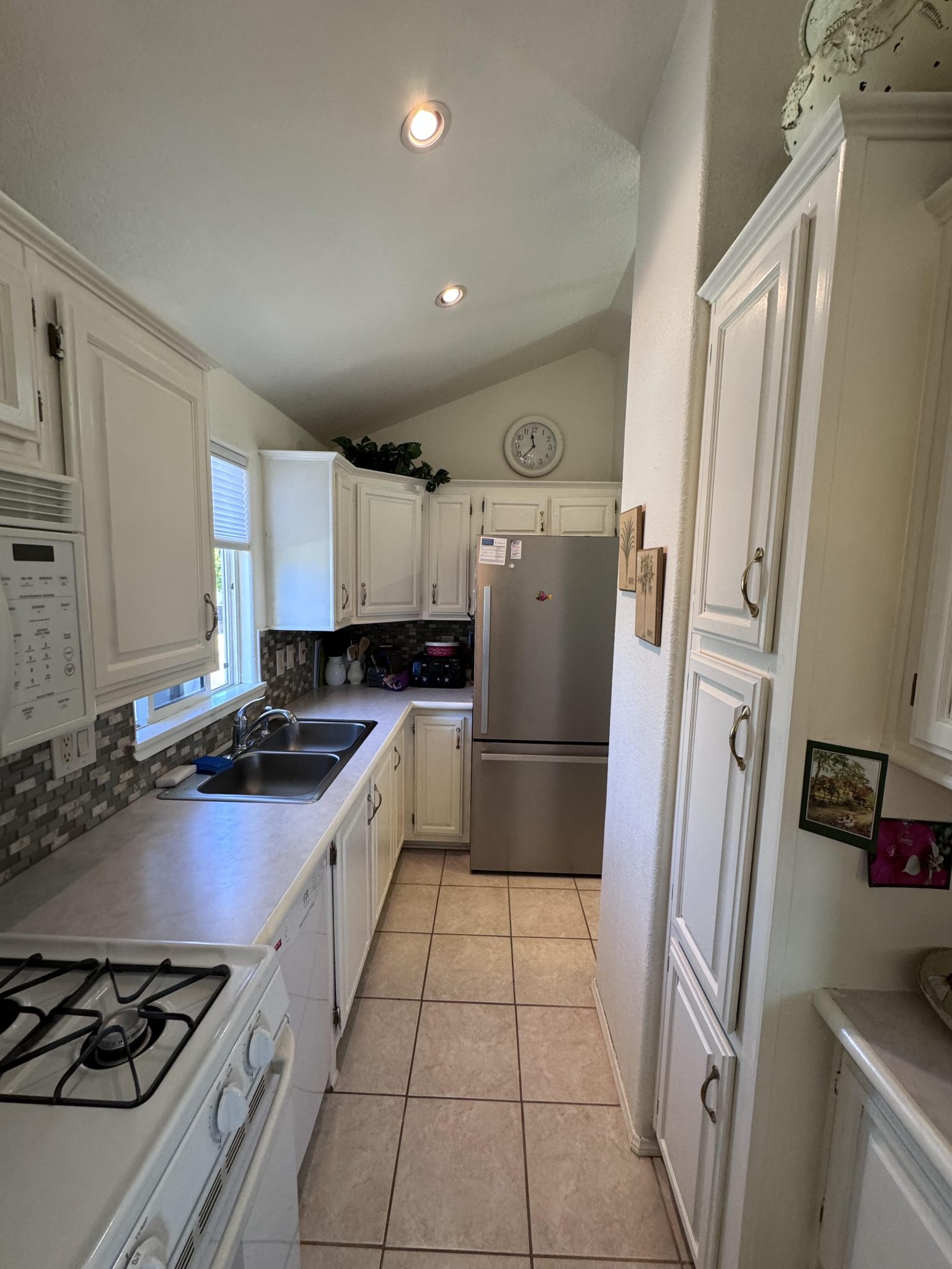 FOR SALE PARK MODEL #98 - Desert Aire Resort