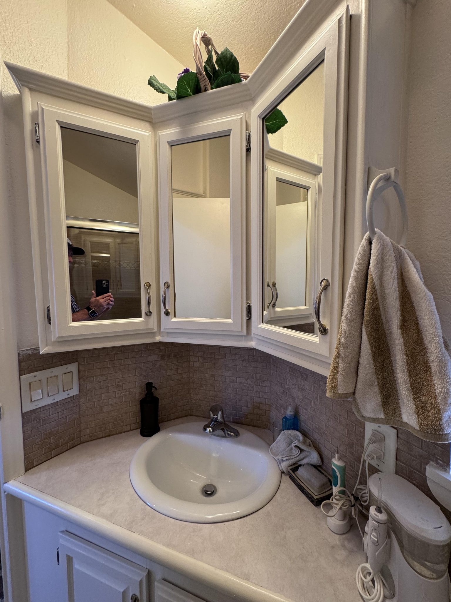 FOR SALE PARK MODEL #98 - Desert Aire Resort