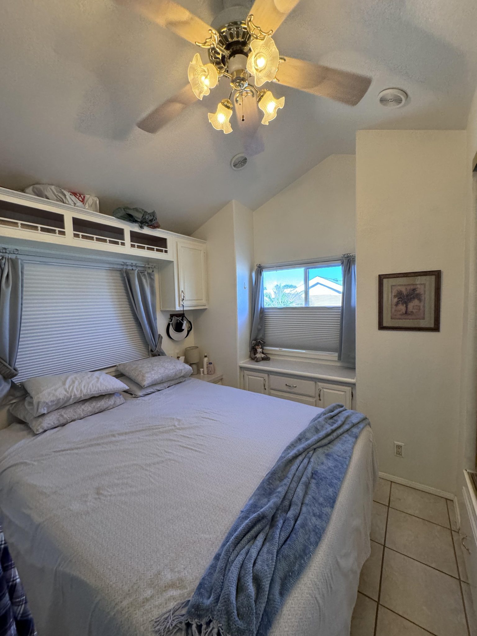 FOR SALE PARK MODEL #98 - Desert Aire Resort