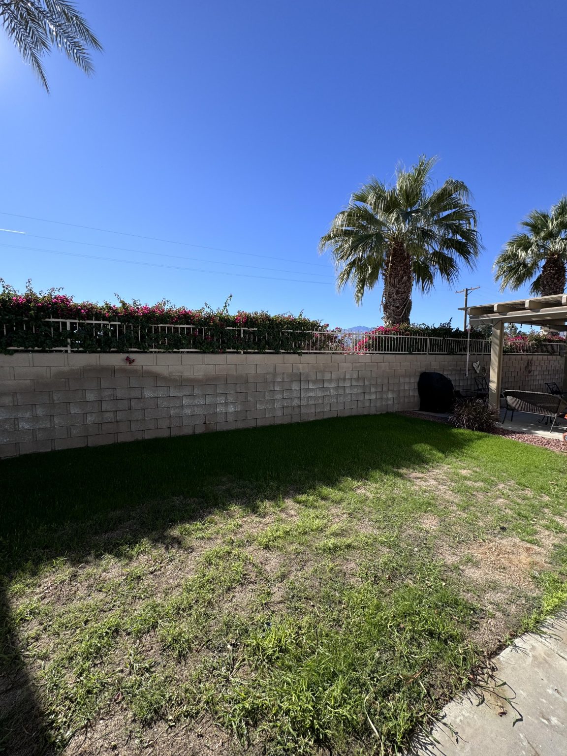 FOR SALE OR RENT – PARK MODEL #10 – PRICE REDUCED!!! – Desert Aire Resort